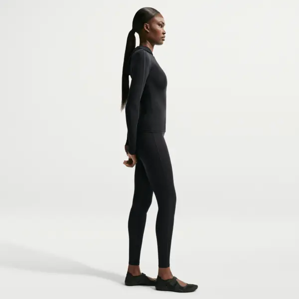 Nike Skims Weightless High-waisted V-panel Leggings