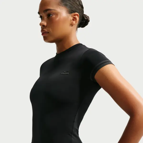 Nike Skims Stretch Knit Cropped Crew-neck Top