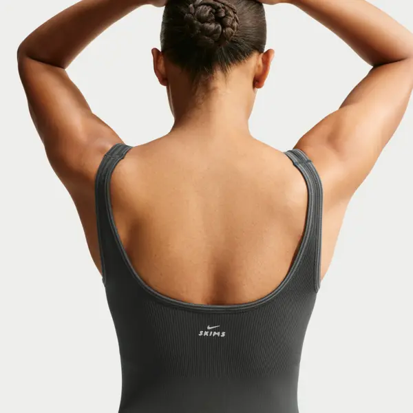 Nike Skims Ribbed Seamless Scoop-neck Bodysuit