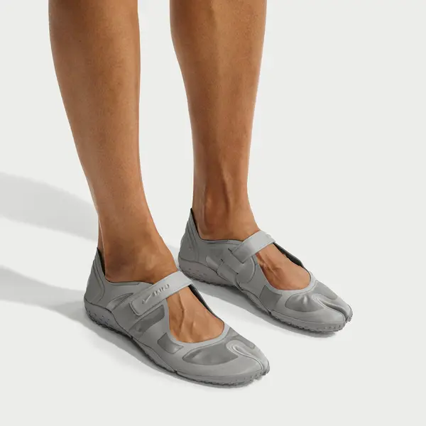 Nike Skims Rift Satin Shoes