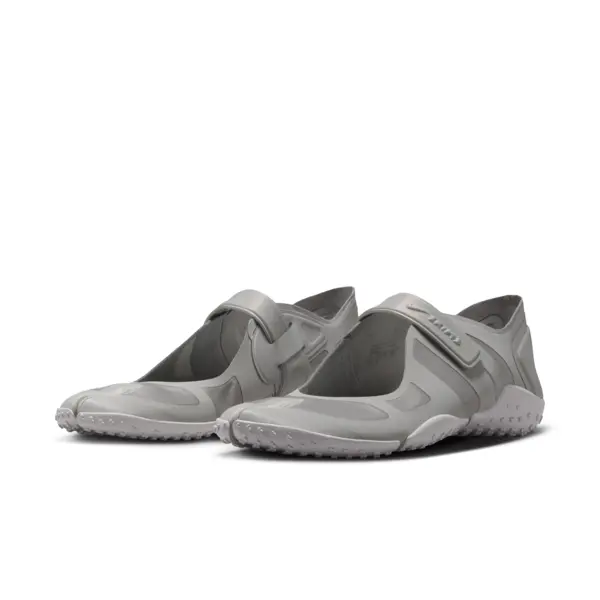 Nike Skims Rift Satin Shoes