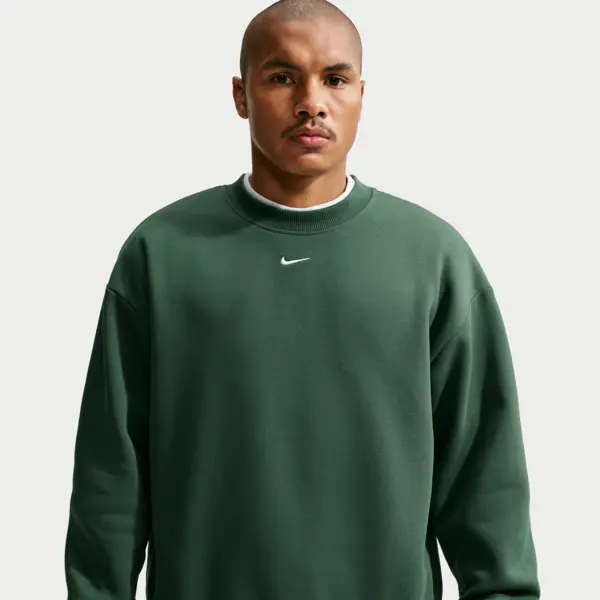 Nike Solo Fleece Crew-neck Sweatshirt