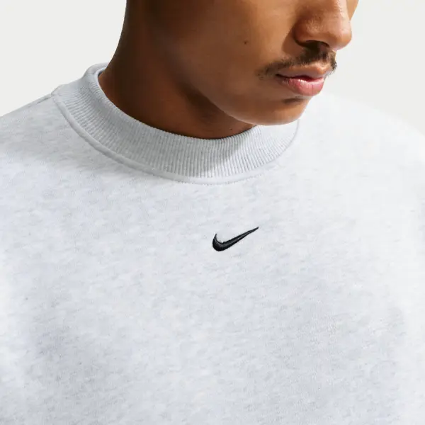 Nike Solo Fleece Crew-neck Sweatshirt