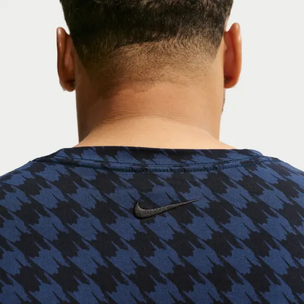 Nike Club Rules T-shirt