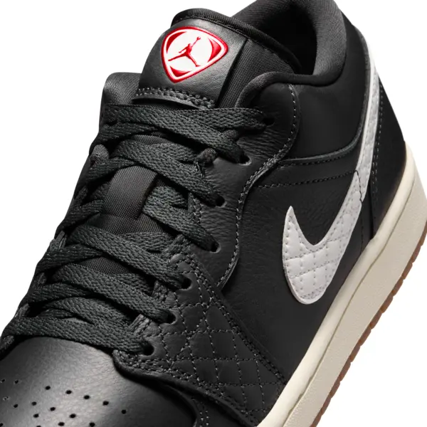 JORDAN 1 Low Se Athletic Shoes