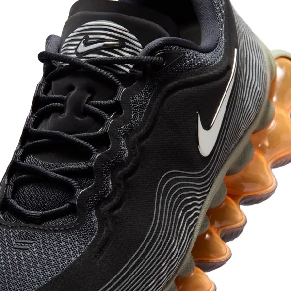 Nike Liquid Max Sneakers - Black