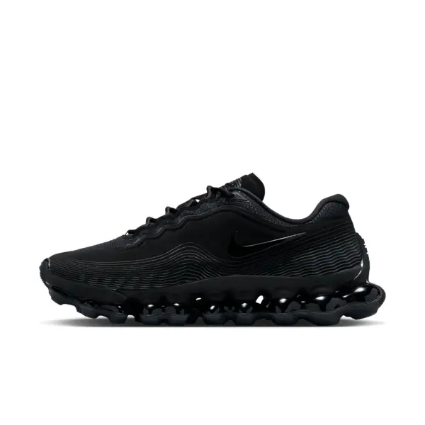Nike Liquid Max Sneakers - Black
