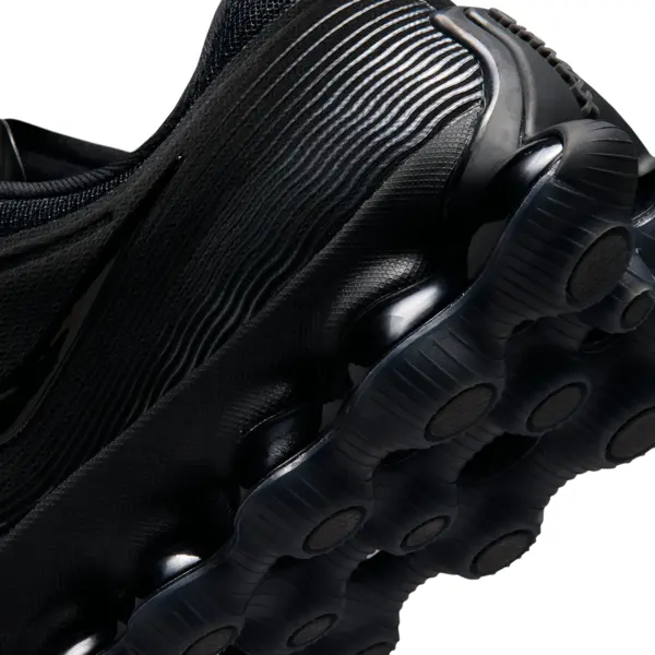 Nike Liquid Max Sneakers - Black