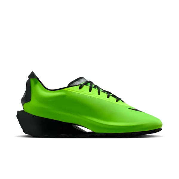 Nike First Sight Noir Athletic Sneakers - Green