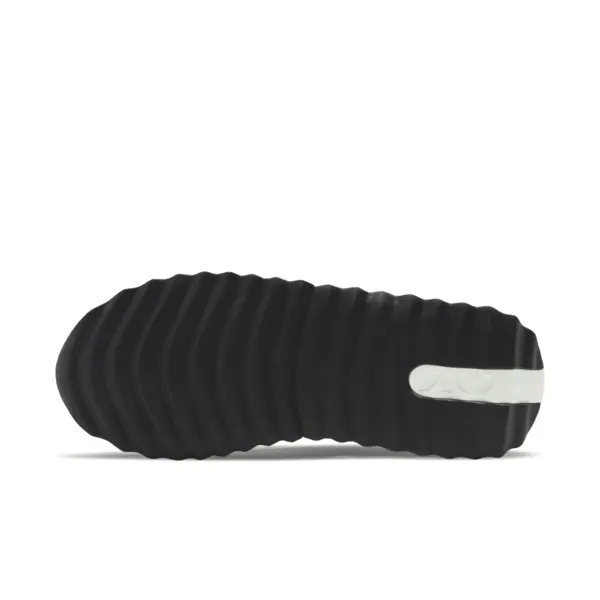 Nike Max Dawn Sneakers - Black