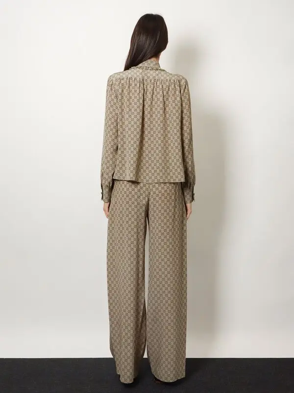 Gucci Silk Gg Print Wide Leg Trousers - Beige