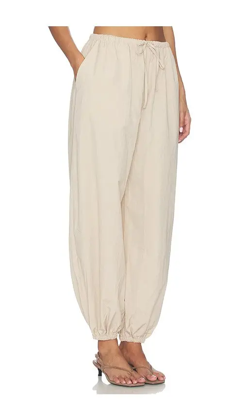 EAVES Leny Parachute Pant In Grey
