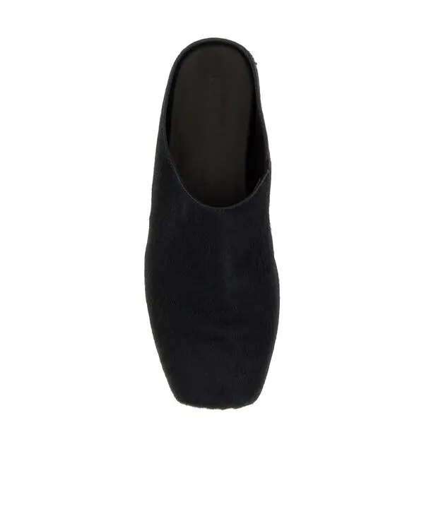 UMA WANG Calf Hair Round Toe Slippers - Black