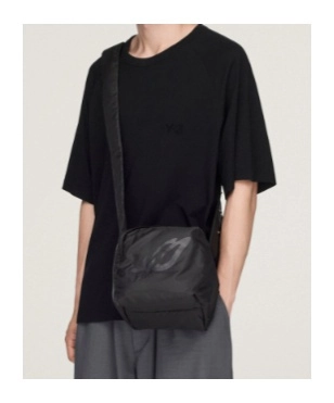 Y3 Padd Logo-print Padded Messenger Bag