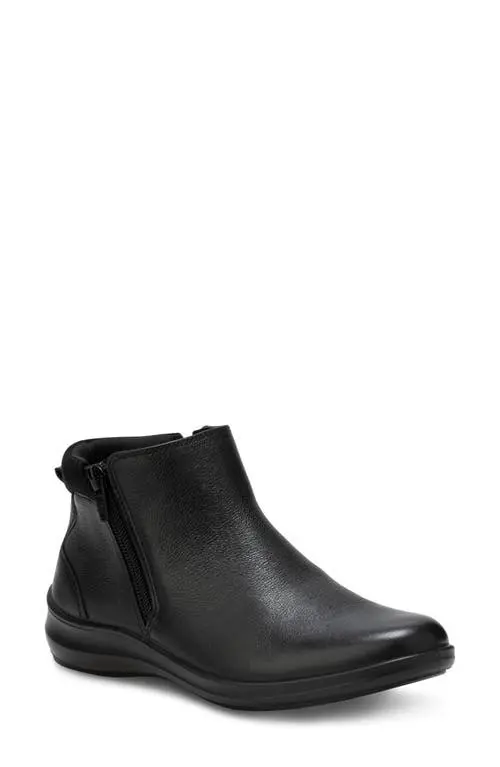 Eastland Winnow Leather Zip-up Bootie - Black