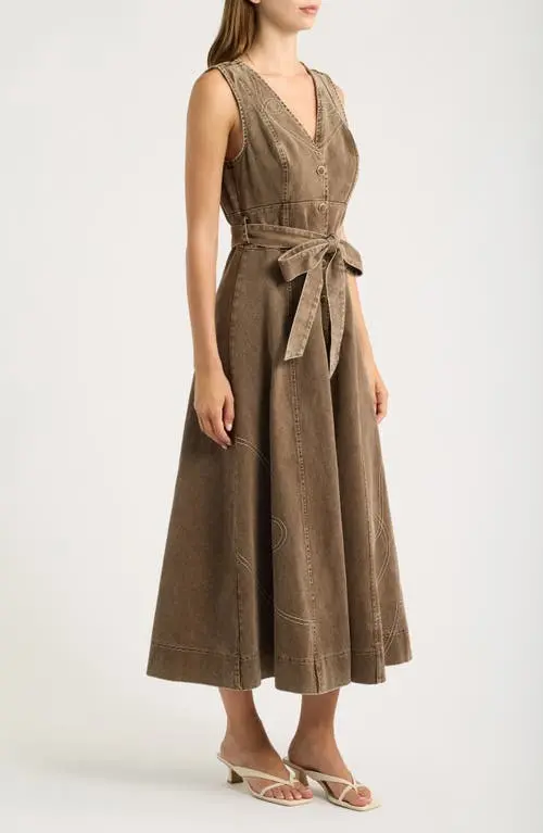 Moon River Western Sleeveless Midi Dress