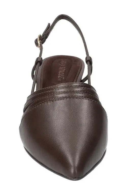 EASY WORKS BY EASY STREET Aura Slingback Pump - Brown