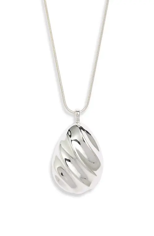 Nordstrom Fluted Pendant Necklace - Silver