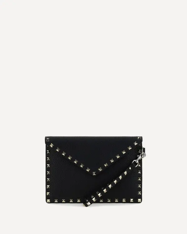 Valentino Garavani Rockstud Pouch In Leather