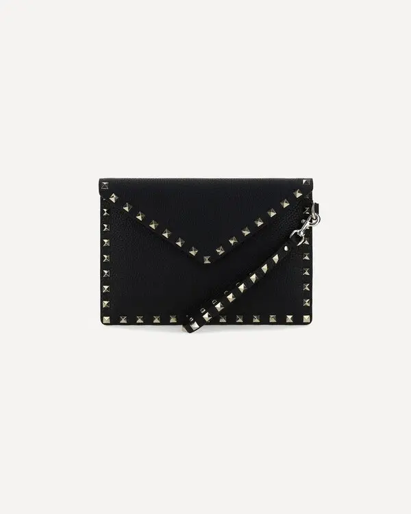 Valentino Garavani Rockstud Pouch In Leather