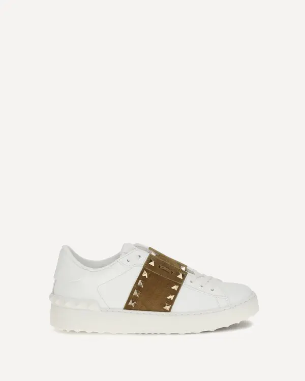 Valentino Garavani Rockstud Untitled Sneakers With Suede Band - White