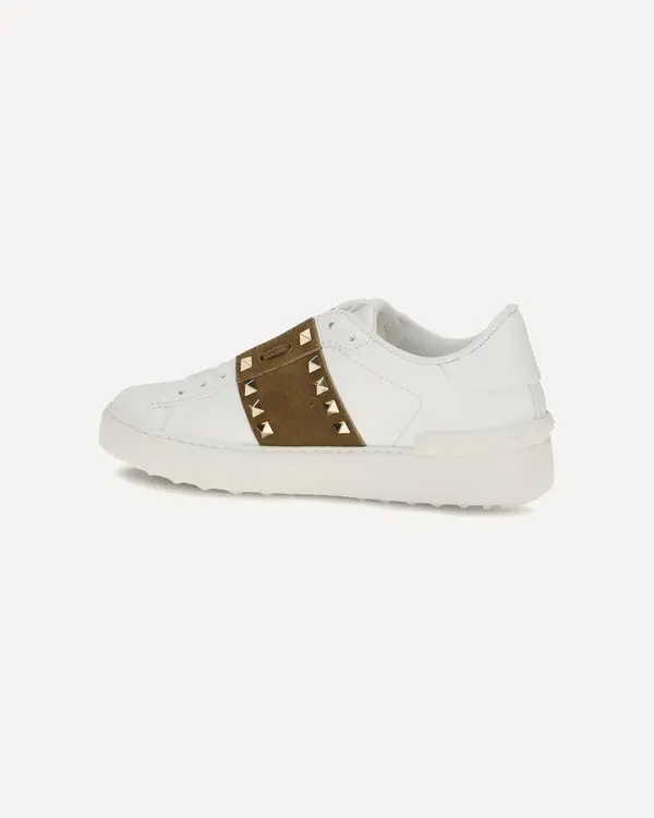 Valentino Garavani Rockstud Untitled Sneakers With Suede Band - White