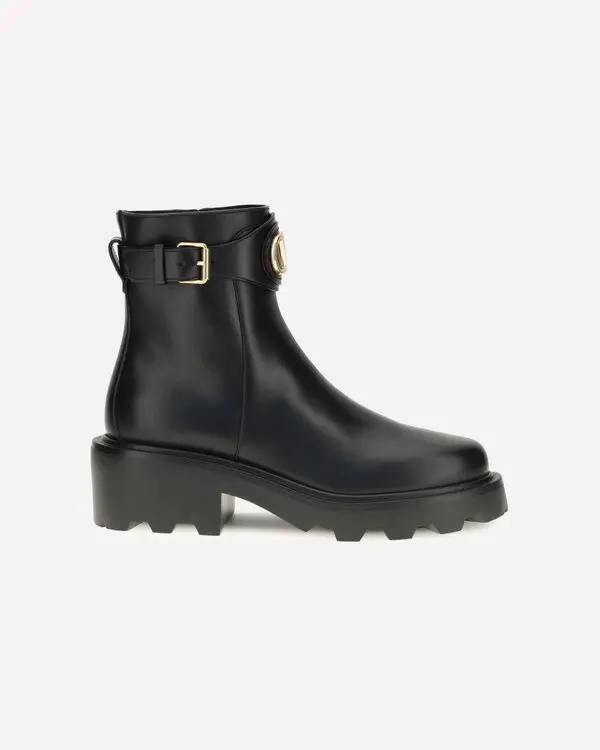 Valentino Garavani Vlogo Signature Ankle Boots
