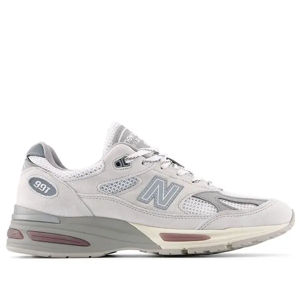 NEW BALANCE 991v2 Made In Uk Sneakers - Wind Chime/flint Grey