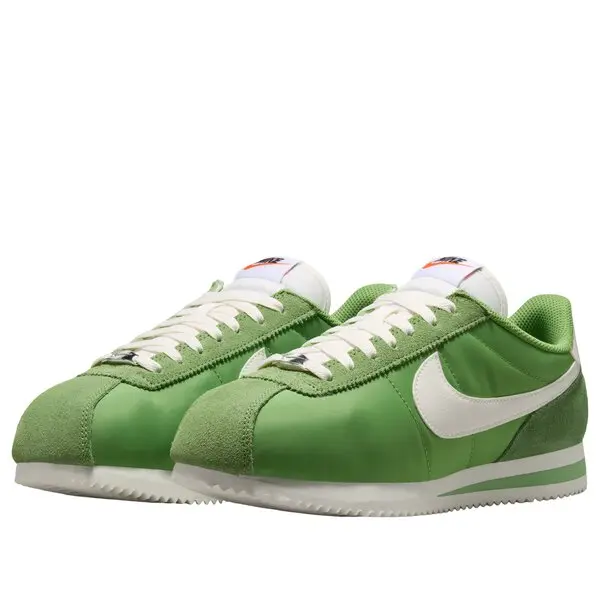 Nike Cortez Textile Sneakers - Chlorophyll