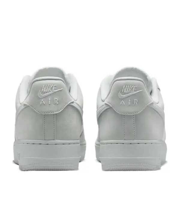 Nike Force 1 '07 Lv8 Low-top Sneakers
