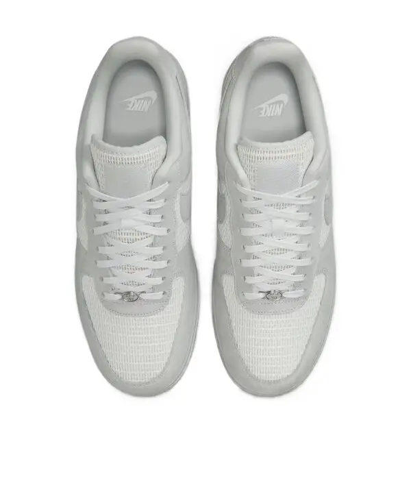 Nike Force 1 '07 Lv8 Low-top Sneakers