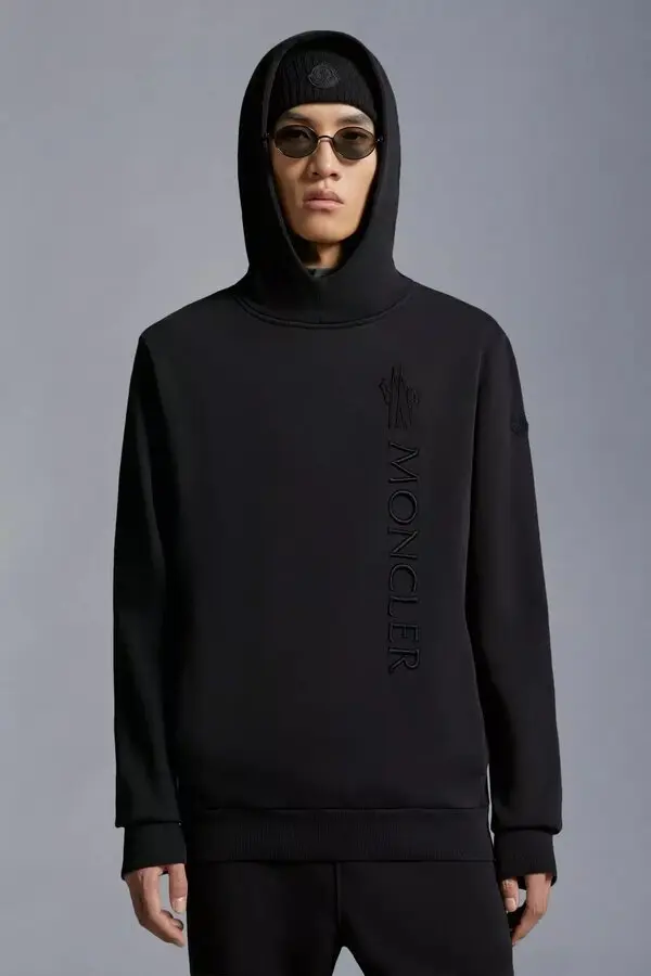 Moncler Logo Detailed Long Sleeved Hoodie