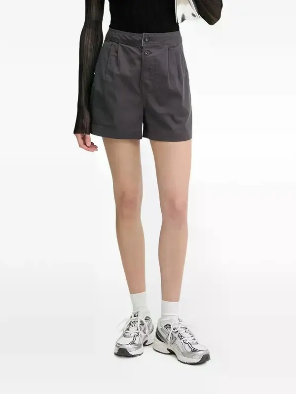 Columbia Acker Rock Pleated Logo-patch Shorts