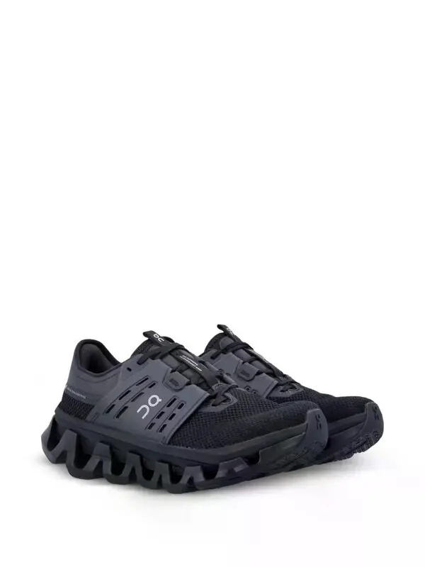 On Cloudswift Amp Sneakers