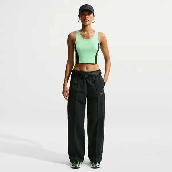 Nike Tight Cropped Tank Top - Green