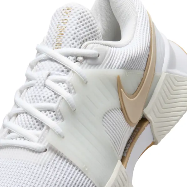 Nike Gp Challenge 1.5 Hard Court Tennis Shoes - White