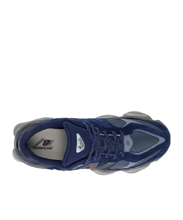 NEW BALANCE 9060 Sneakers