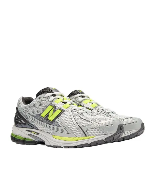 NEW BALANCE 1906r Low-top Sneakers - Grey