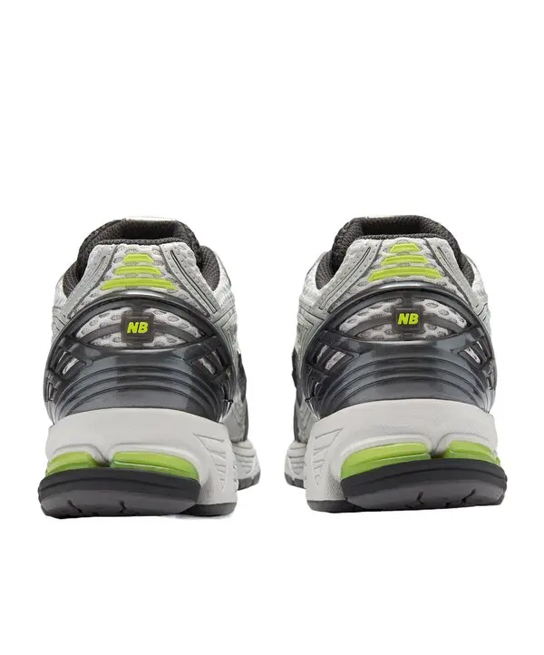 NEW BALANCE 1906r Low-top Sneakers - Grey