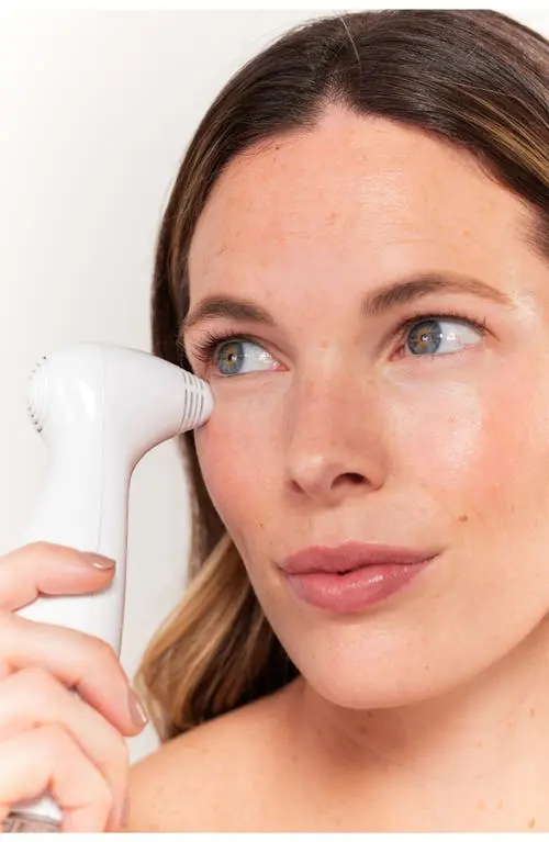 NIRA BEAUTY MISC Precision Lasereye Wrinkle & Fine Line Device
