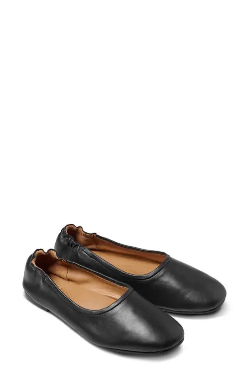 Beek Swan Leather Ballet Flat - Black