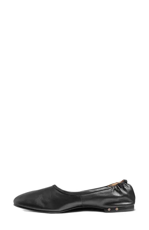 Beek Swan Leather Ballet Flat - Black