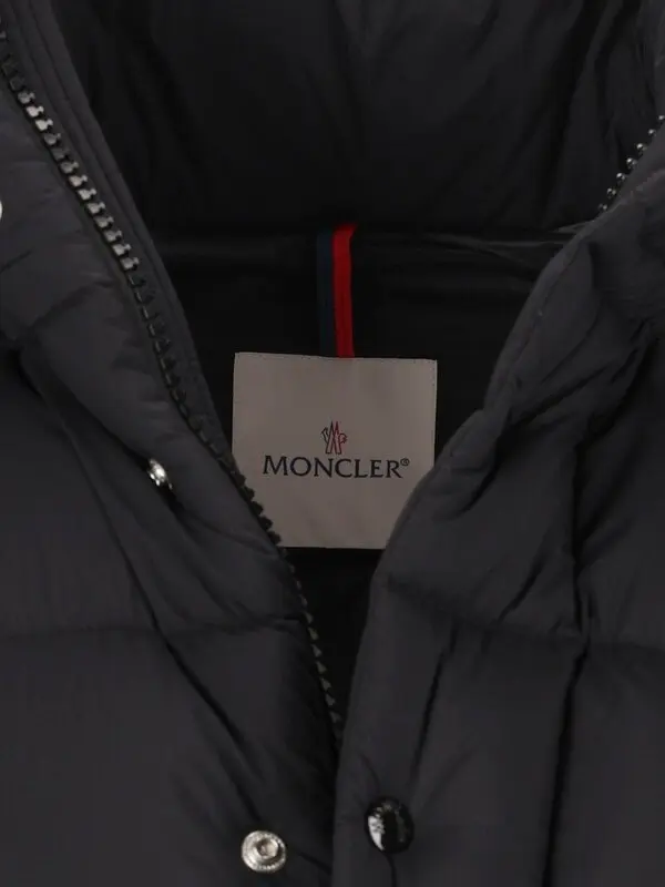 Moncler Maya 70 Short Down Jacket With Hood - Black