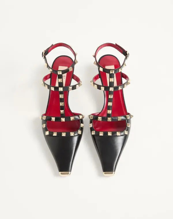 Valentino Garavani Rockstud Pointed-toe Pumps - Black