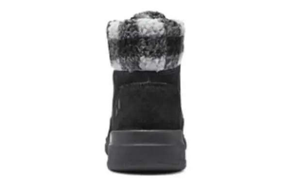 Sketchers On-the-go Glacial Ultra Timber Lace-up Boots
