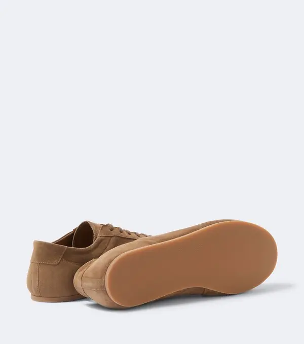 COMMON PROJECTS Driving Suede Sneakers - Beige