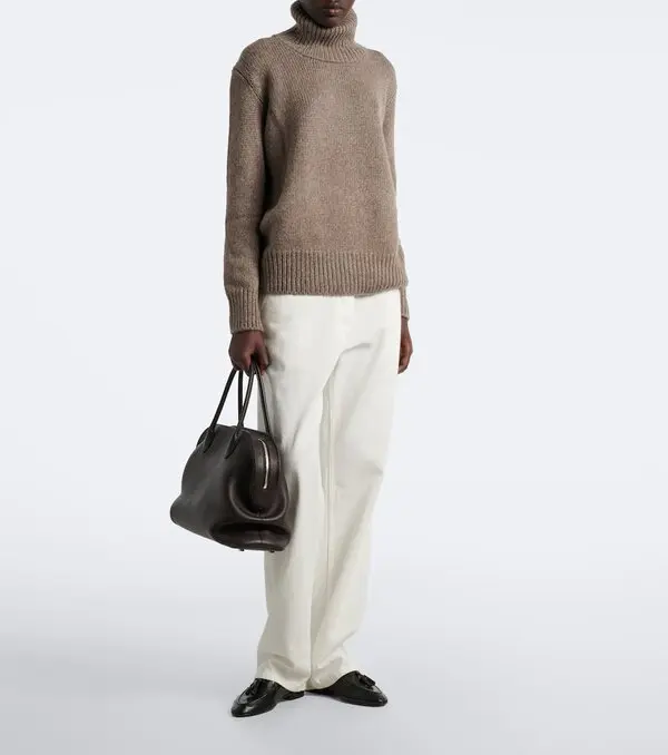THE ROW Agnes 12 Leather Tote Bag