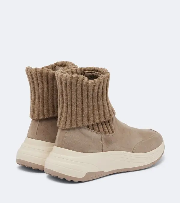 Hogan H669 Knitted Suede Ankle Boots - Beige