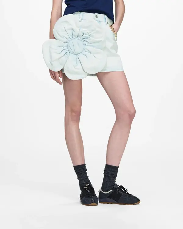 Marc Jacobs Daisy Denim Skirt In Size