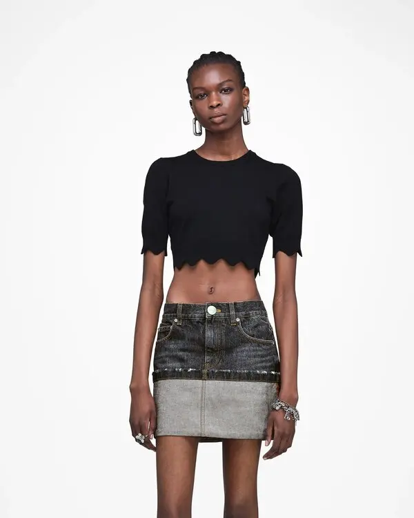 Marc Jacobs Scallop Daisy Crop Sweater In Size - Black